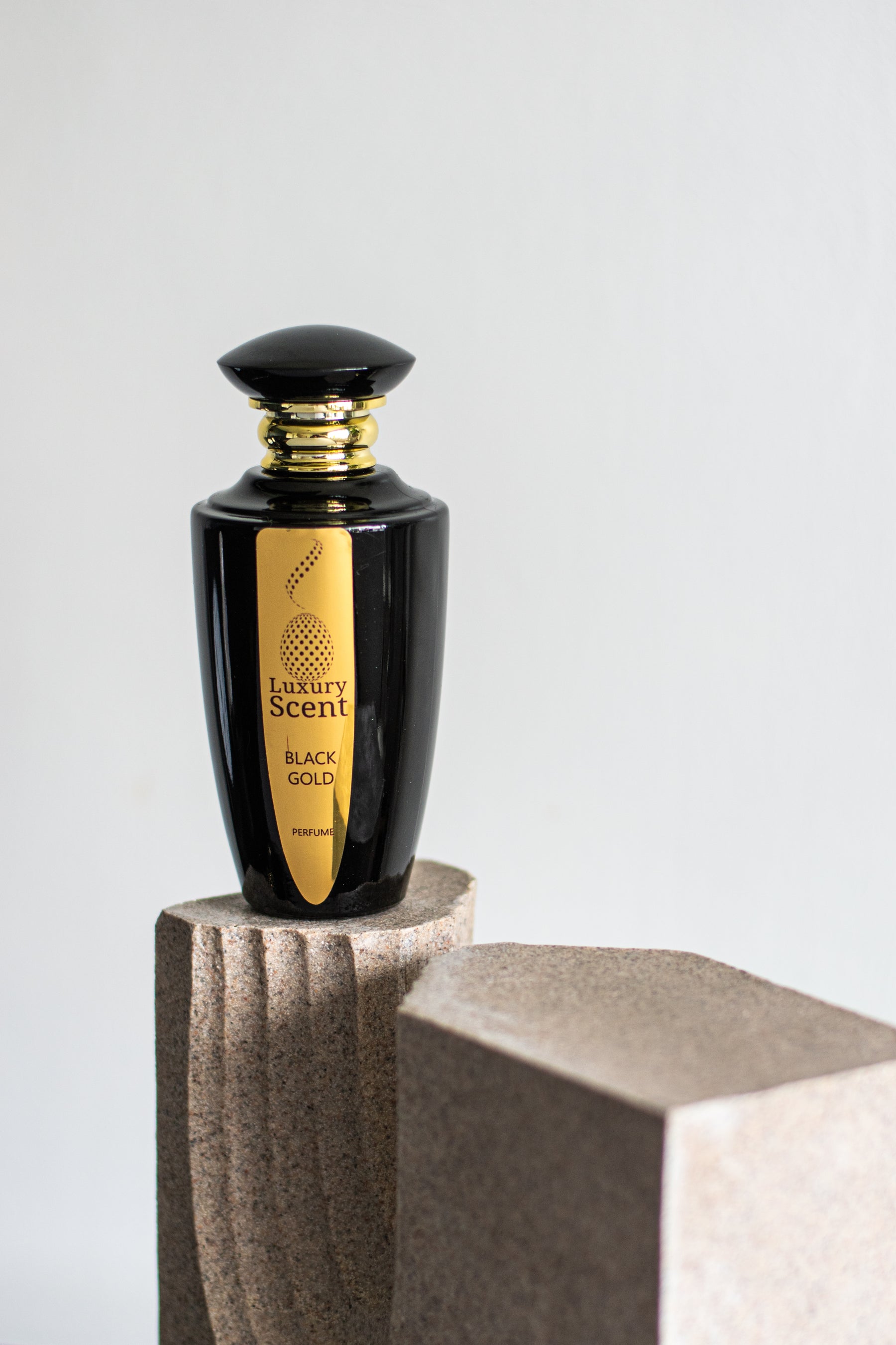 Luxury Scent | Premium Oud, Musk, Perfume Oils & Halal Attar | Worldwi